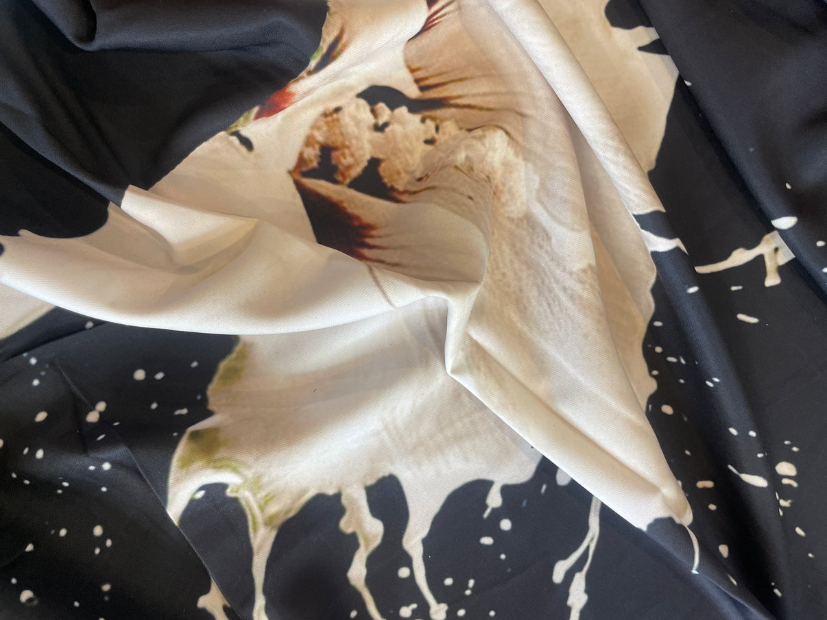 Liquid hibiscus Stretch Suiting – The Maker Society